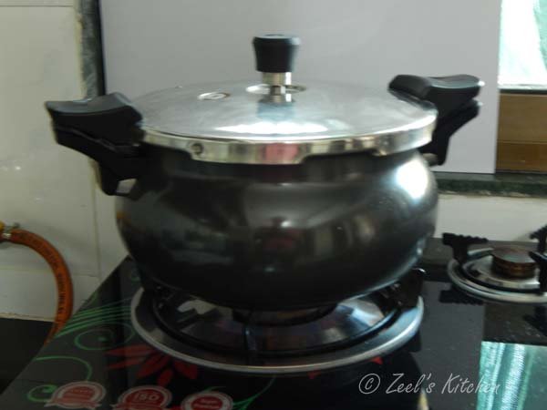 Guar Potato Sabji or Gavar Batata Sabji | Zeel's Kitchen