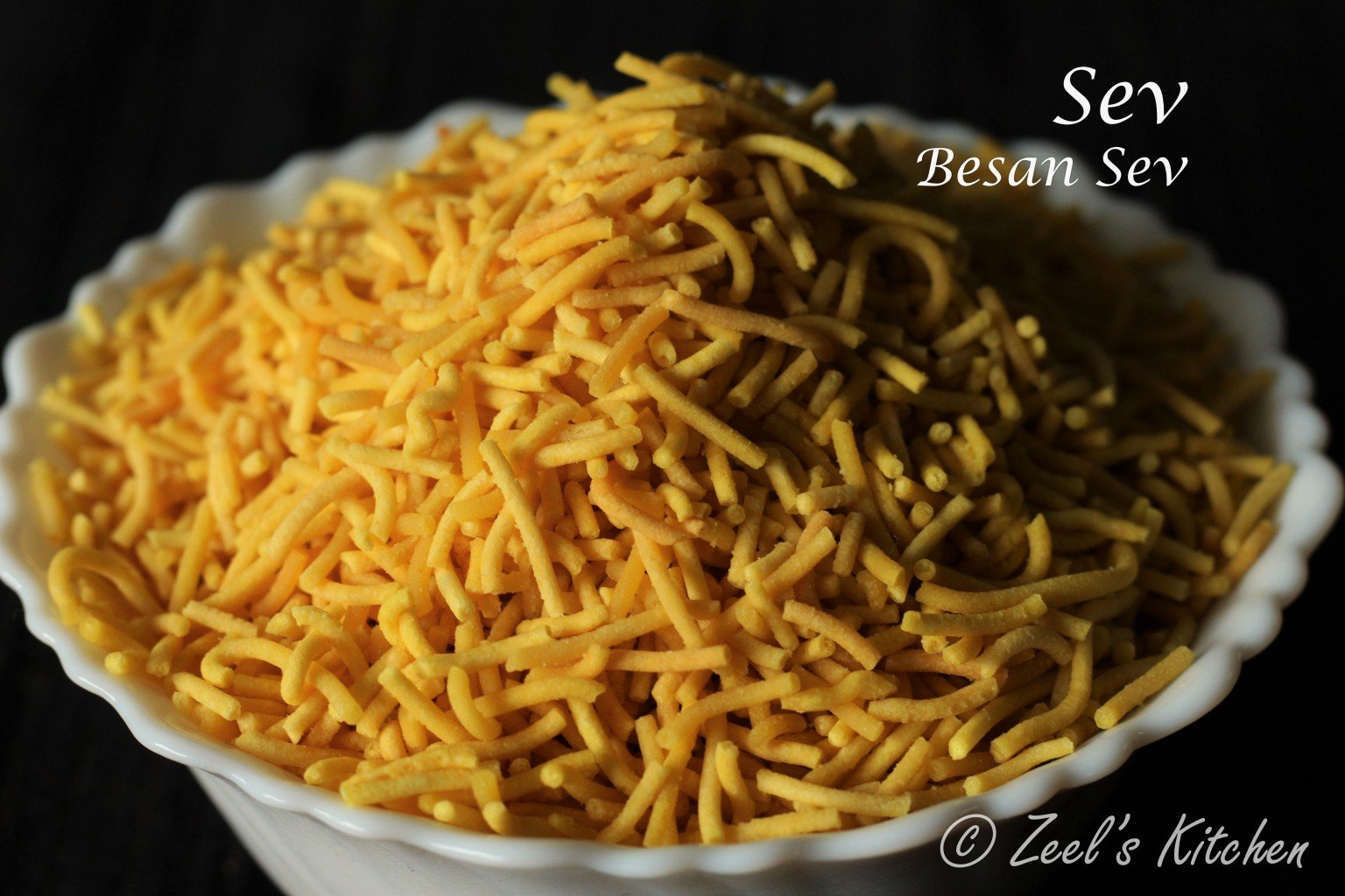 Plain Sev | Besan Sev | Indian crispy noodle | Zeel's Kitchen