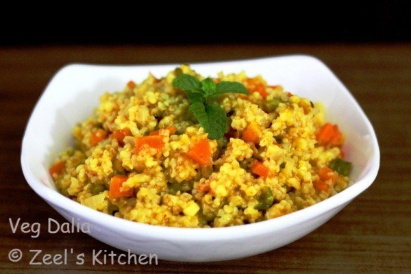 Vegetable Dalia | Masala Vegetable Dalia Recipe - Diet Dalia Recipe ...